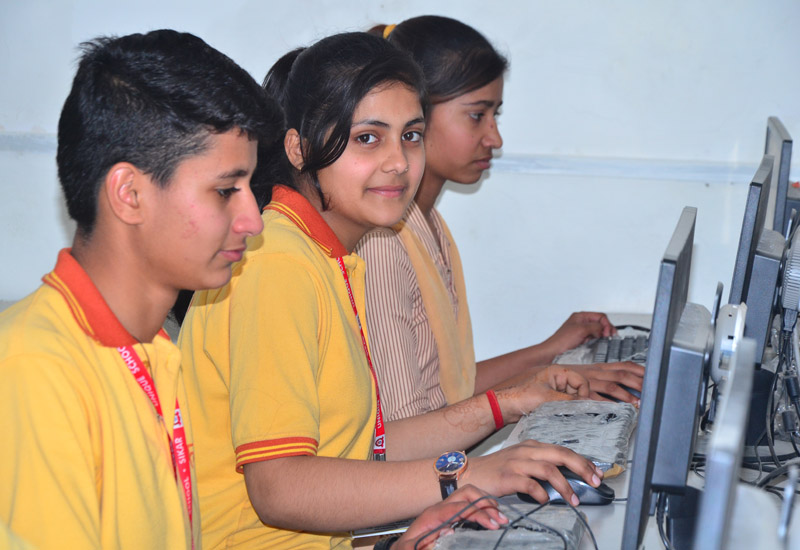 Computer Lab - Unique Public Sr. Sec. School Sikar
